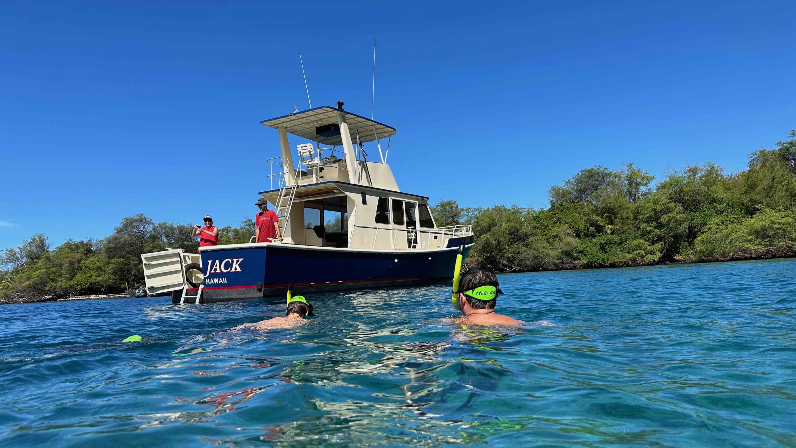 Book a Kona Snorkel Tour to Kealakekua | Fair Wind Cruises